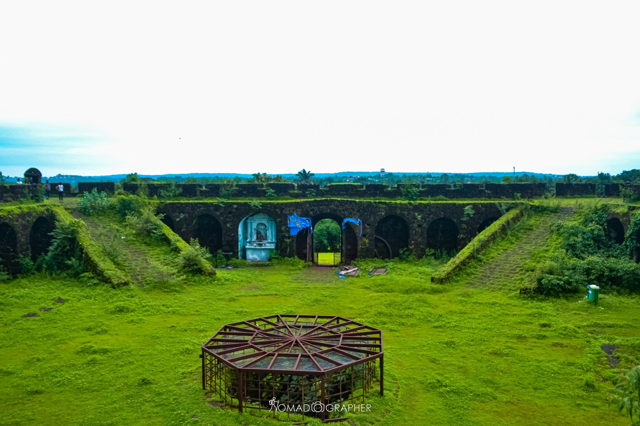 Exploring Historic Corjuem Fort: Pictures & Virtual Tour – NOMADOGRAPHER